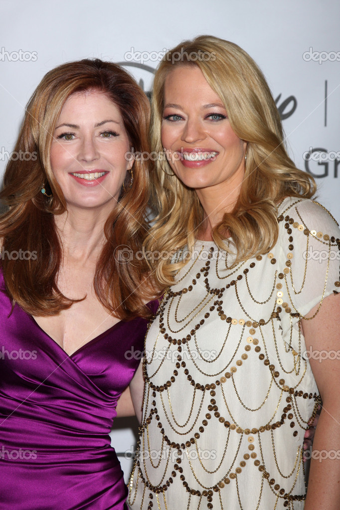 Dana Delany, Jeri Ryan – Stock Editorial Photo © Jean_Nelson #12960353