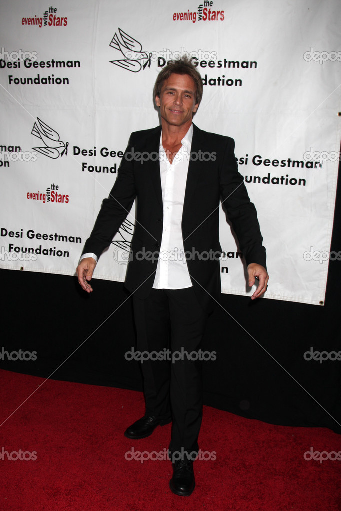 Scott Reeves — Stock Editorial Photo © Jean_Nelson #12965927