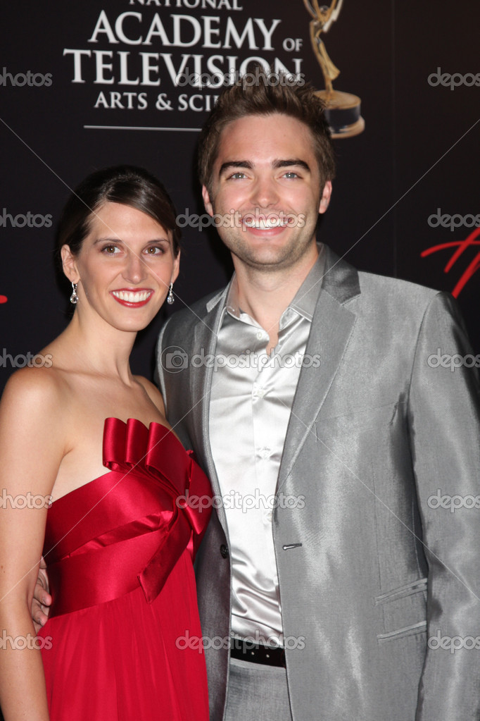 Drew Tyler Bell Wife BELL_DREW TYLER1780.jpg | Hutchins Photo