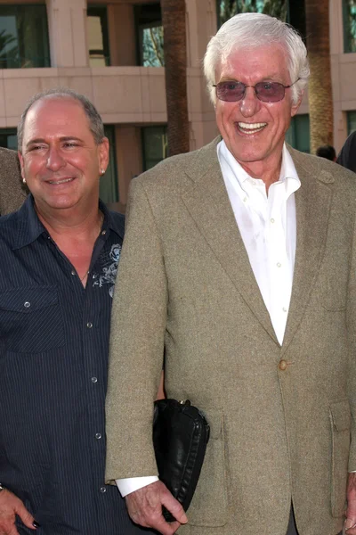 Larry Mathews – Stock Editorial Photo © Jean_Nelson #12976912