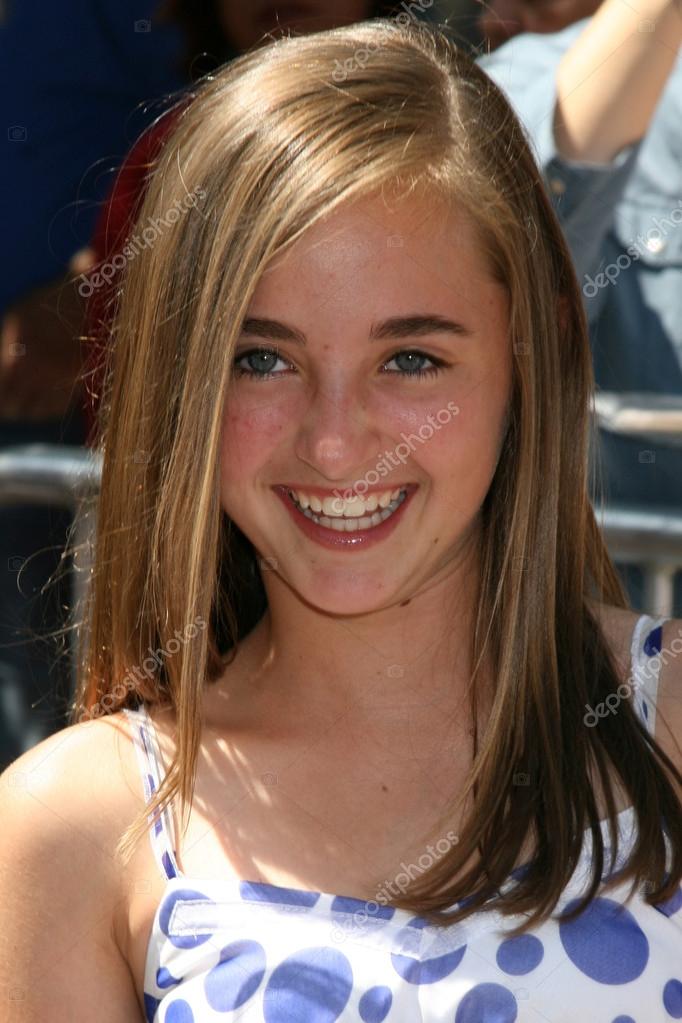 Rachel Fox – Stock Editorial Photo © Jean_Nelson #12982871