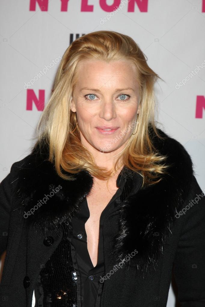 Angela Featherstone – Stock Editorial Photo © Jean_Nelson #12984136