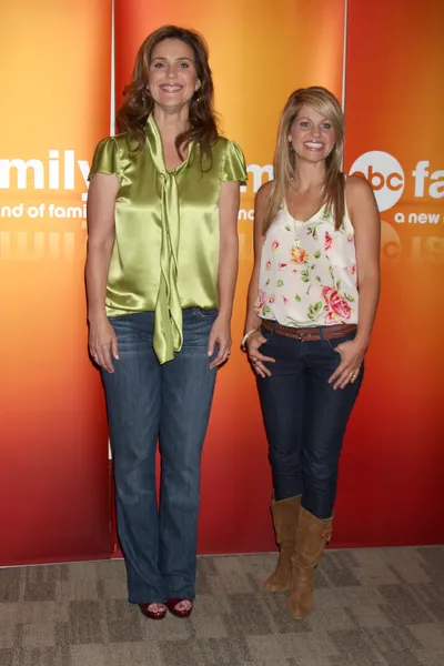 81 Peri gilpin Images - Free & Royalty-free Stock Peri gilpin Photos ...