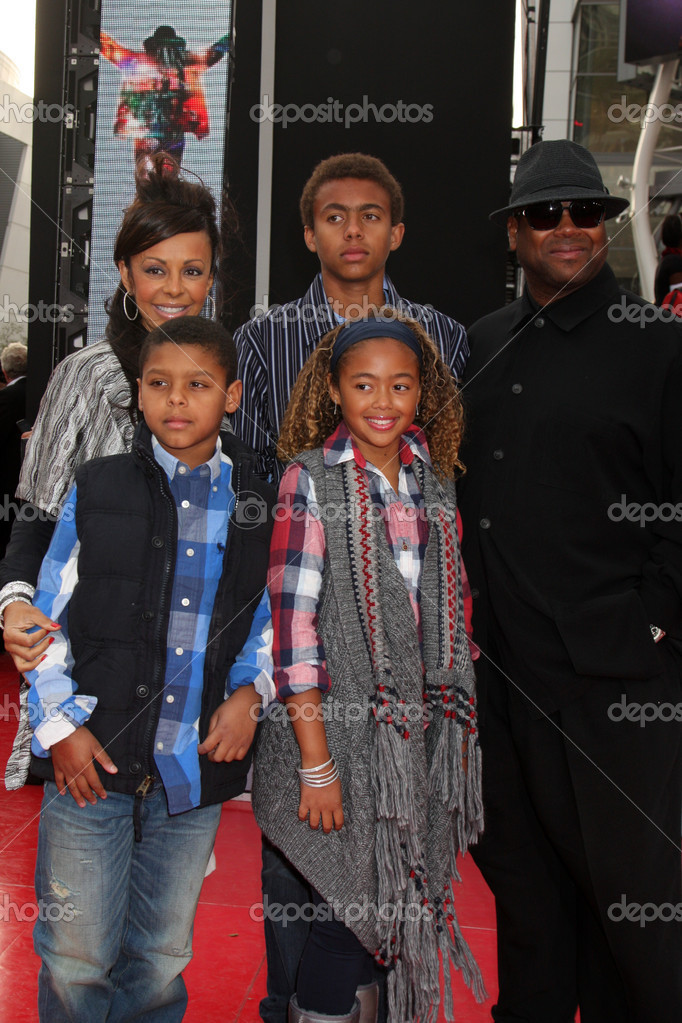Jimmy Jam & Family – Stock Editorial Photo © Jean_Nelson #13012808