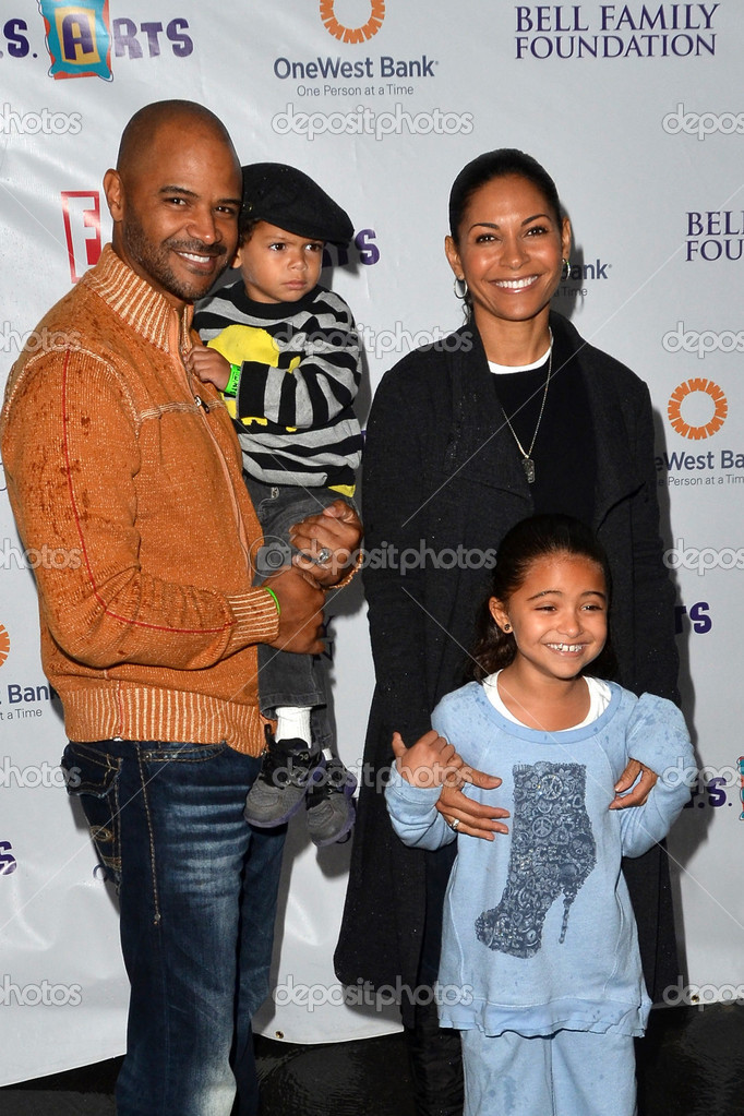 Dondre T. Whitfield, Salli Richardson Whitfield & Their children ... Dondre T. Whitfield, Salli Richardson Whitfield & Their children ...