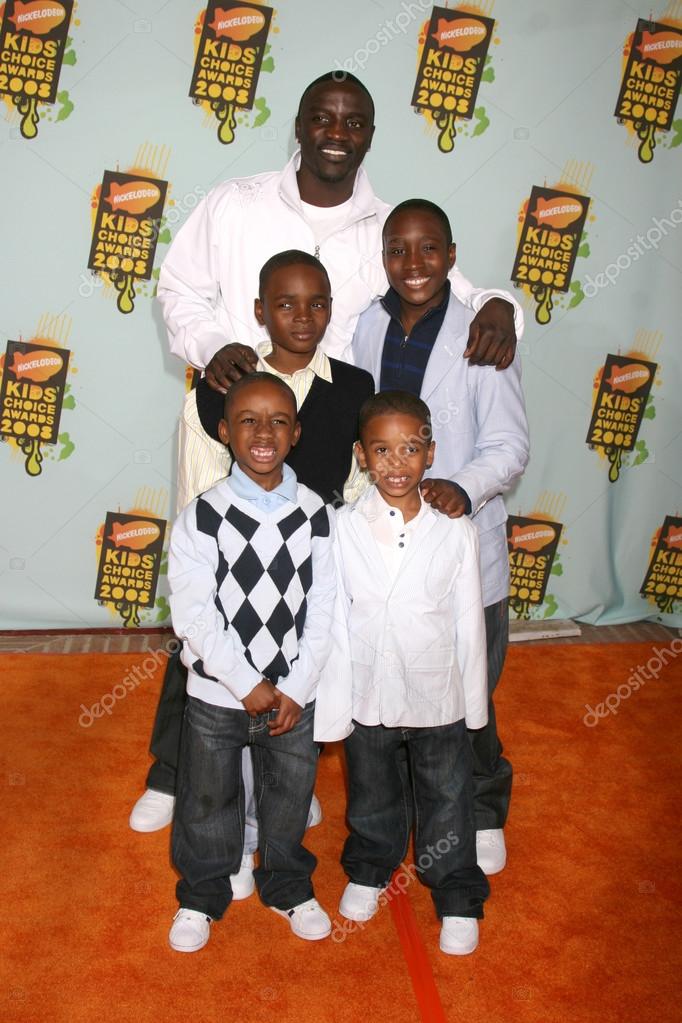 Akon and Sons – Stock Editorial Photo © Jean_Nelson #13035028