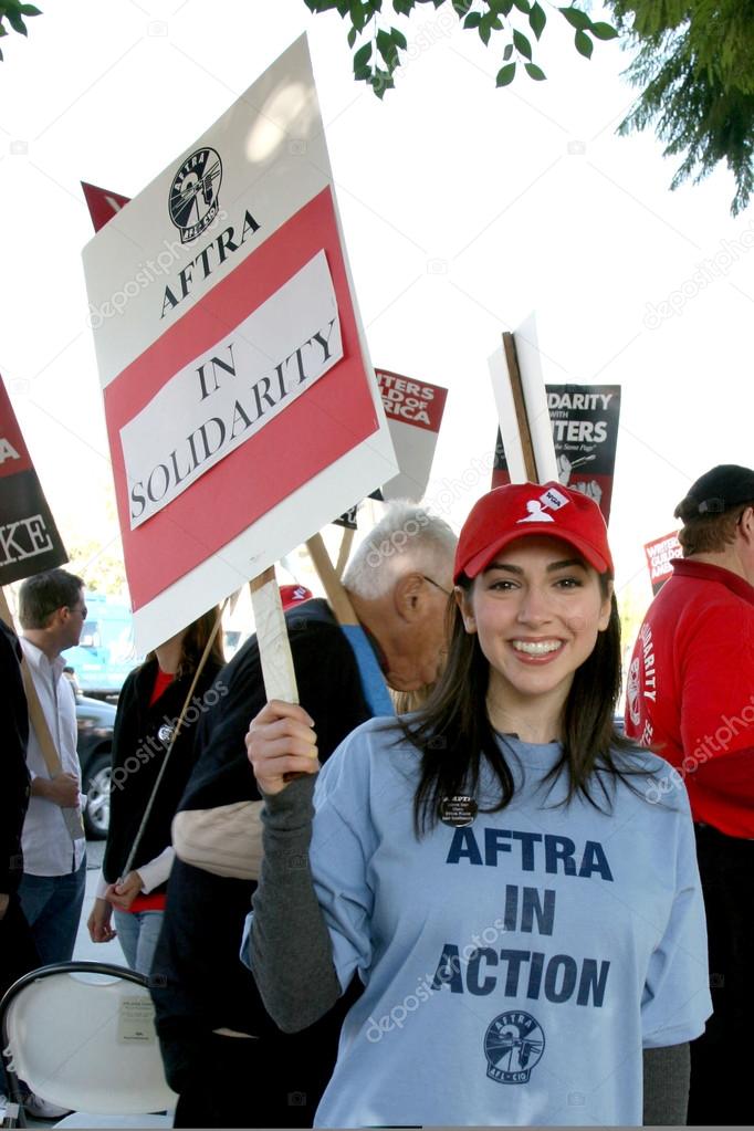 Eden Riegel – Stock Editorial Photo © Jean_Nelson #13040782