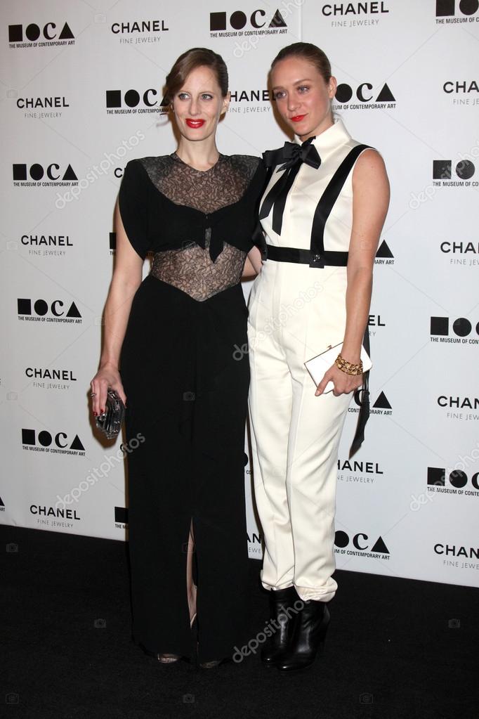 Liz Goldwyn, Chloe Sevigny — Stock Editorial Photo © Jean_Nelson #13042235