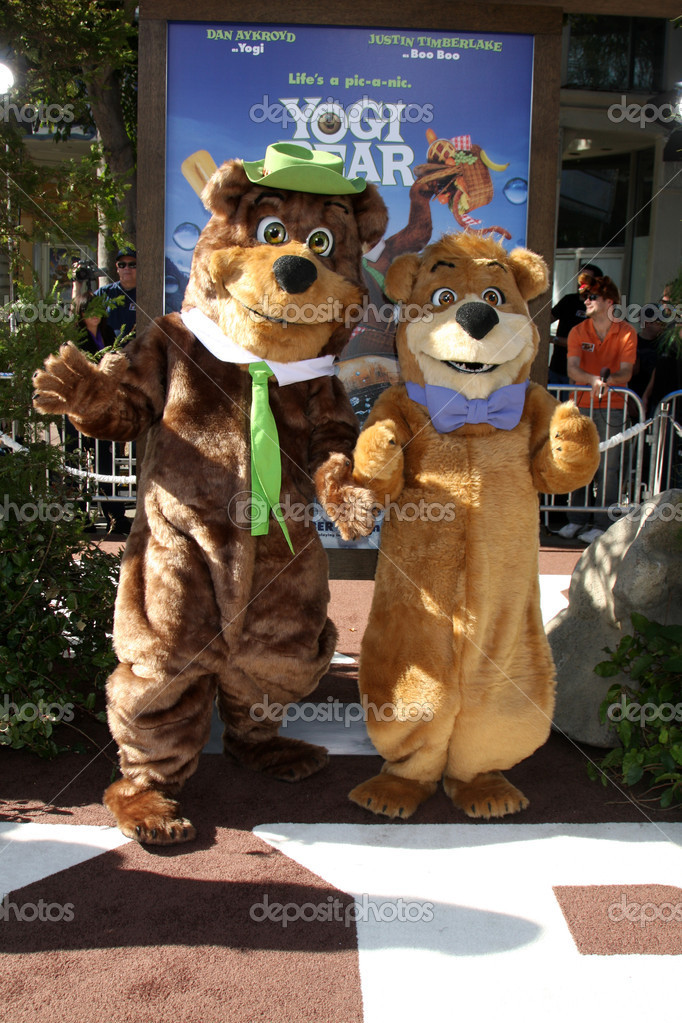 Yogi Bear & BooBoo – Stock Editorial Photo © Jean_Nelson #13045086