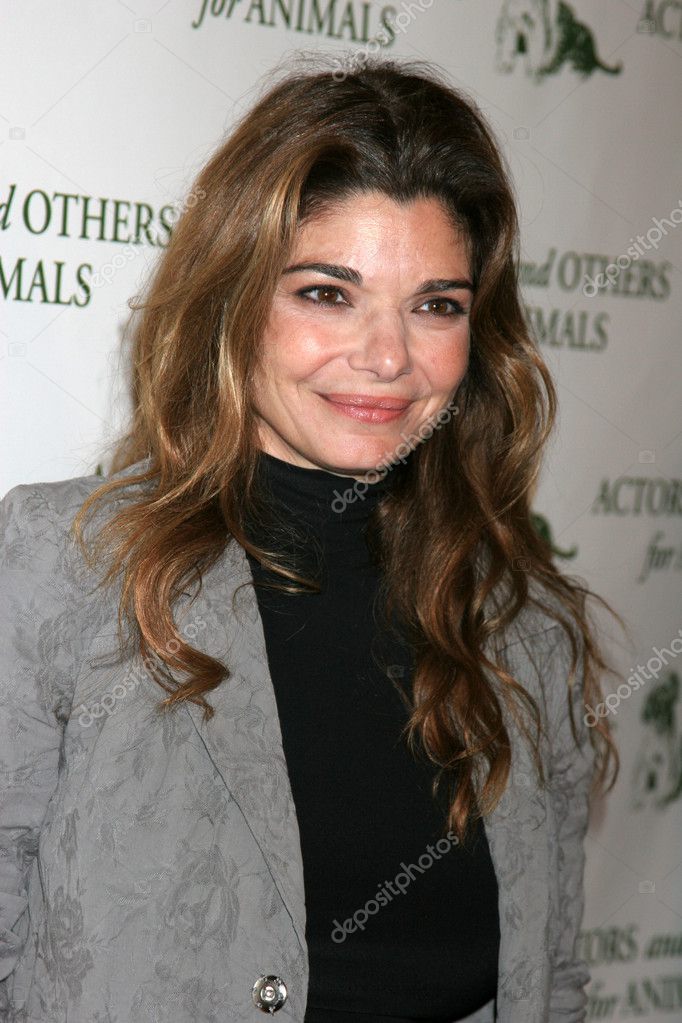 Dana Wynter Laura San Giacomo