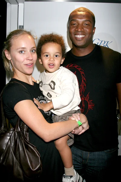 Roger Cross – Stock Editorial Photo © Jean_Nelson #13021222