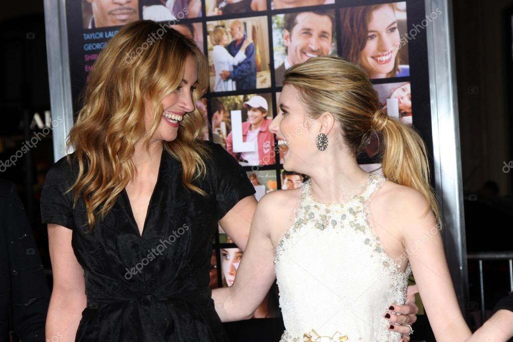 Julia Roberts, Emma Roberts — Stock Editorial Photo © Jean_Nelson #13114824