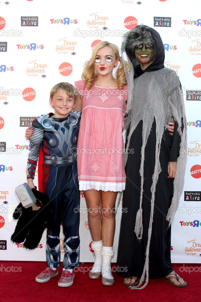 Phoenix List, Peyton List, Spencer List – Stock Editorial Photo © Jean ...