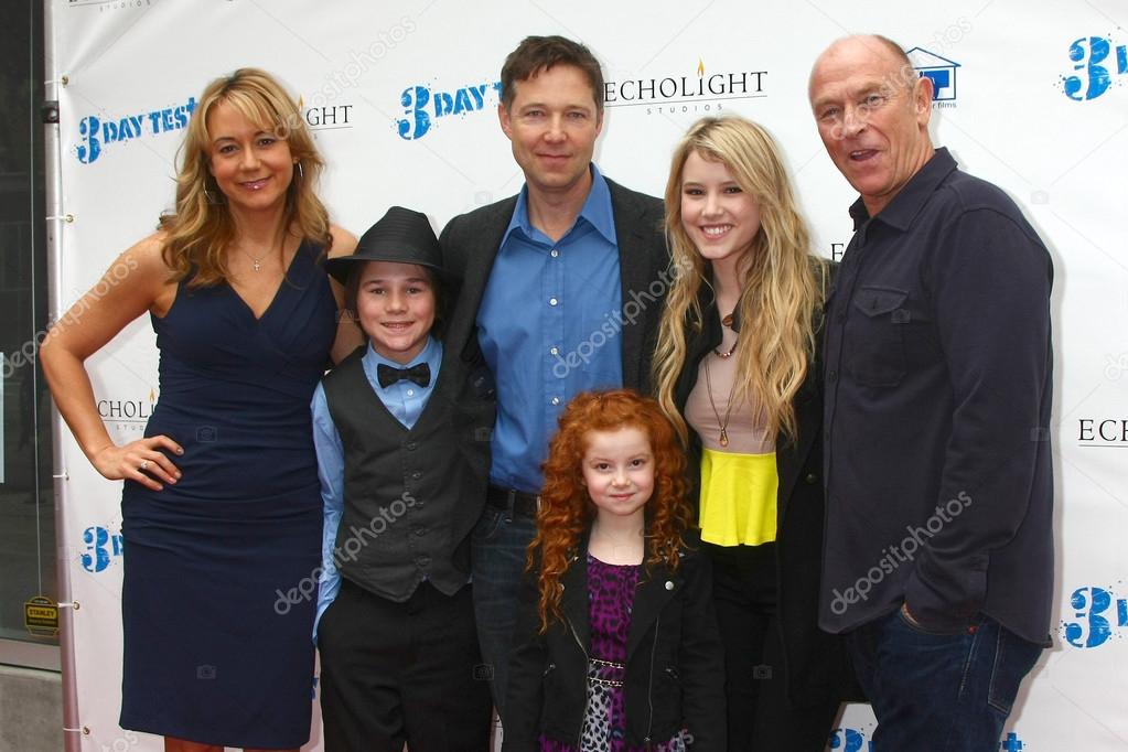 Megyn Price, Aidan Potter, George Newbern, Francesca Capaldi, Taylor ...