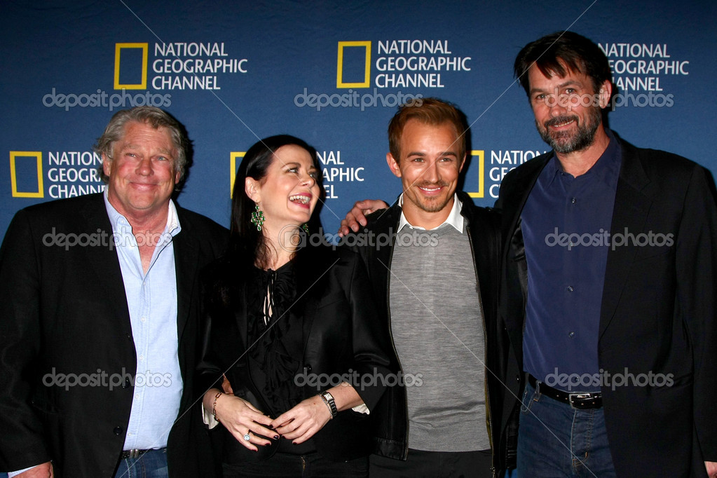 Graham Beckel, Geraldine Hughes, Jesse Johnson and Billy Campbell ...