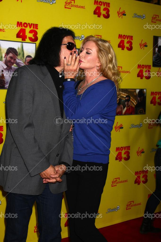 Gene Simmons, Shannon Tweed Simmons — Stock Editorial Photo © Jean ...