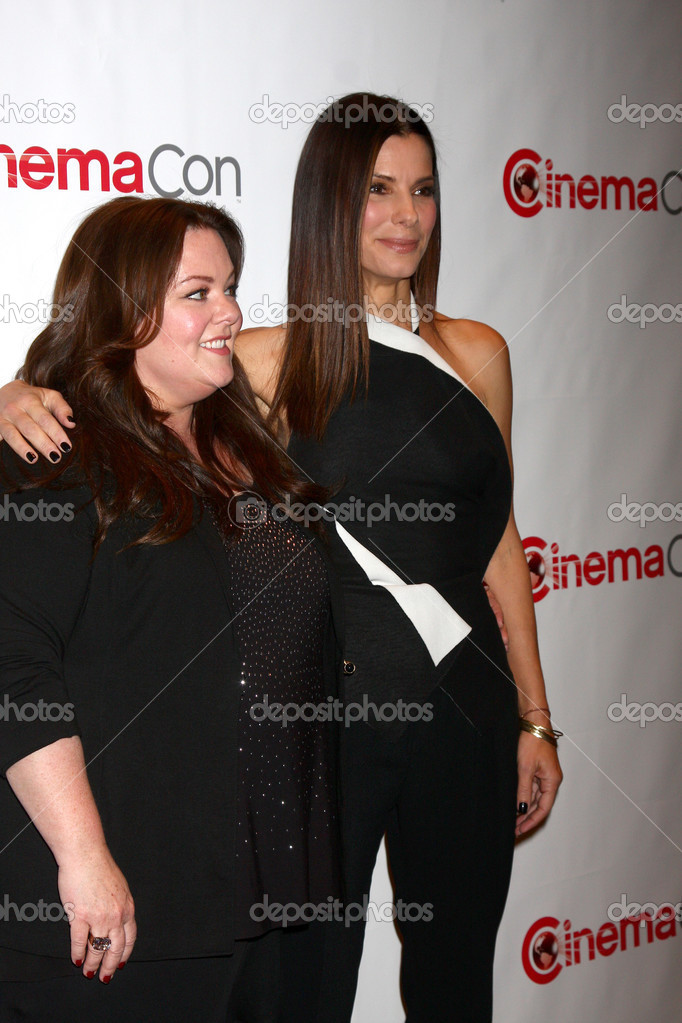 Melissa Mccarthy And Sandra Bullock
