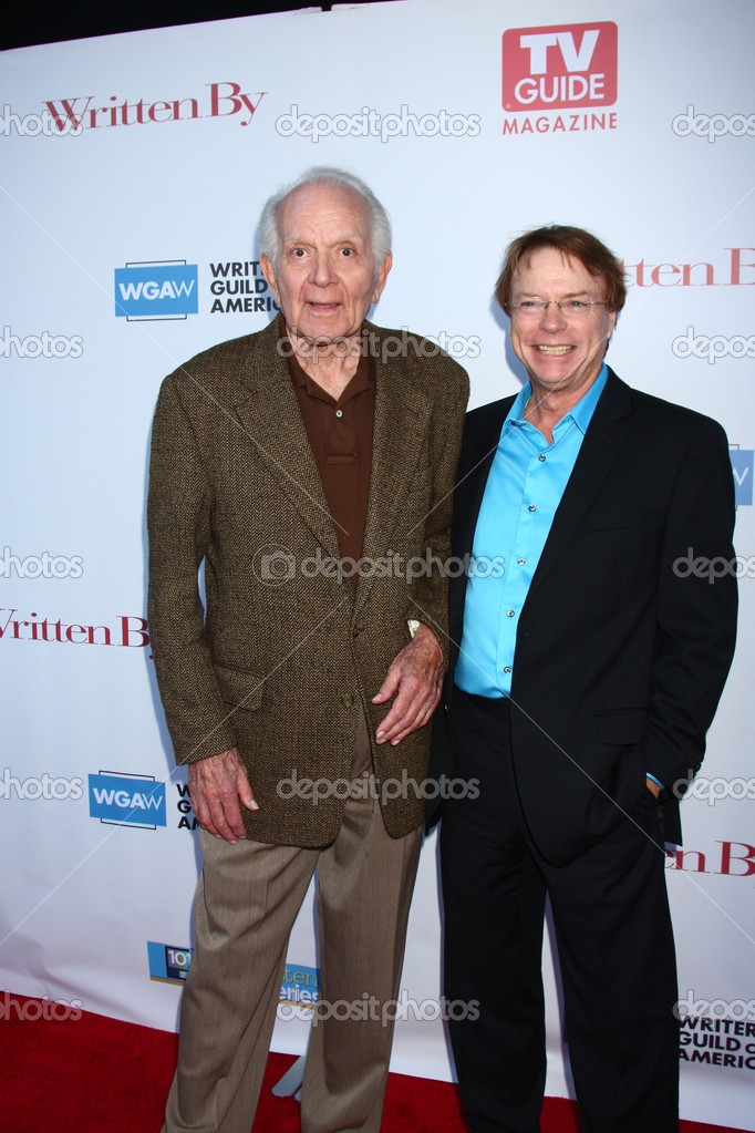 Robert Mandan, Jay Johnson — Stock Editorial Photo © Jean_Nelson #26242639