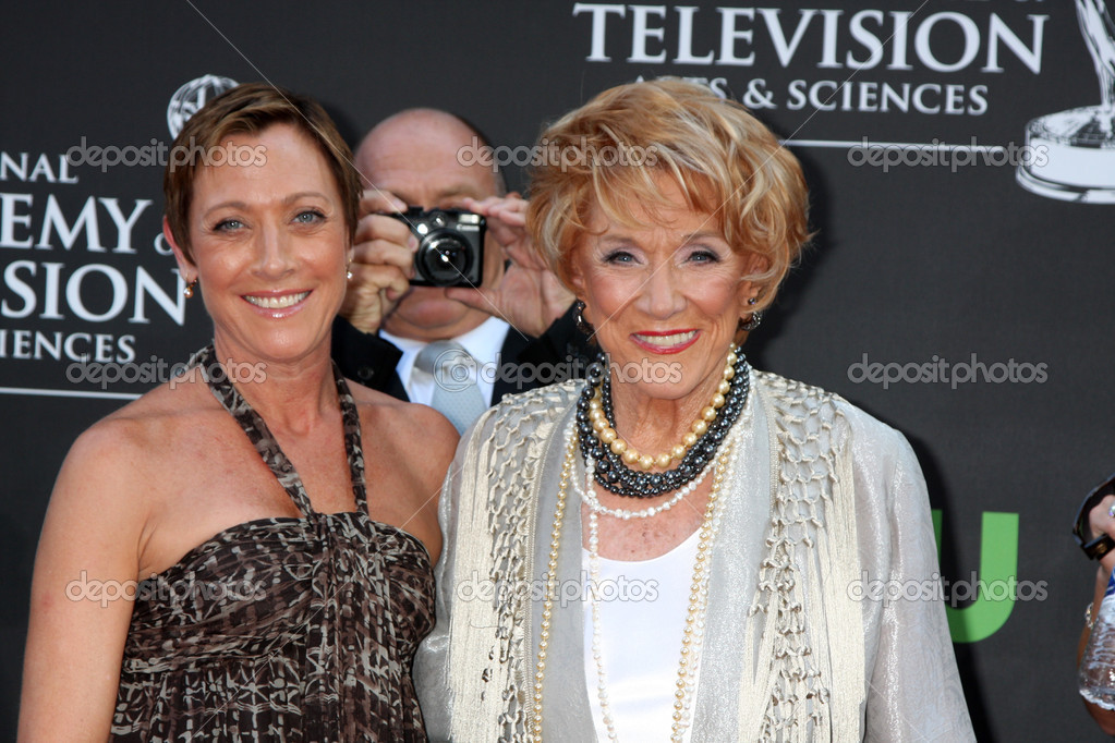 Caren Bernsen, Corbin Bernsen, Jeanne Cooper – Stock Editorial Photo ...