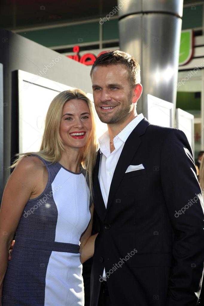 John Brotherton, Alison Raimondi – Stock Editorial Photo © Jean_Nelson ...