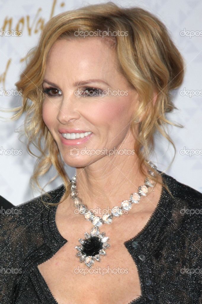 Janet Jones Net Worth Bio Height Family Age Weight Wiki