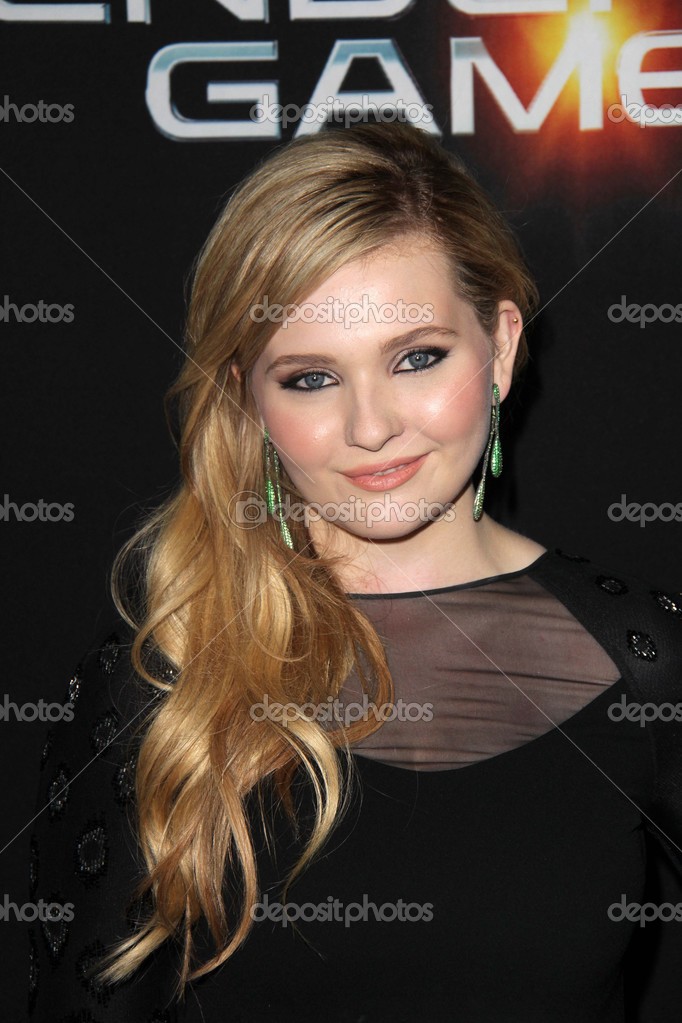 Abigail Breslin – Stock Editorial Photo © Jean_Nelson #34482815