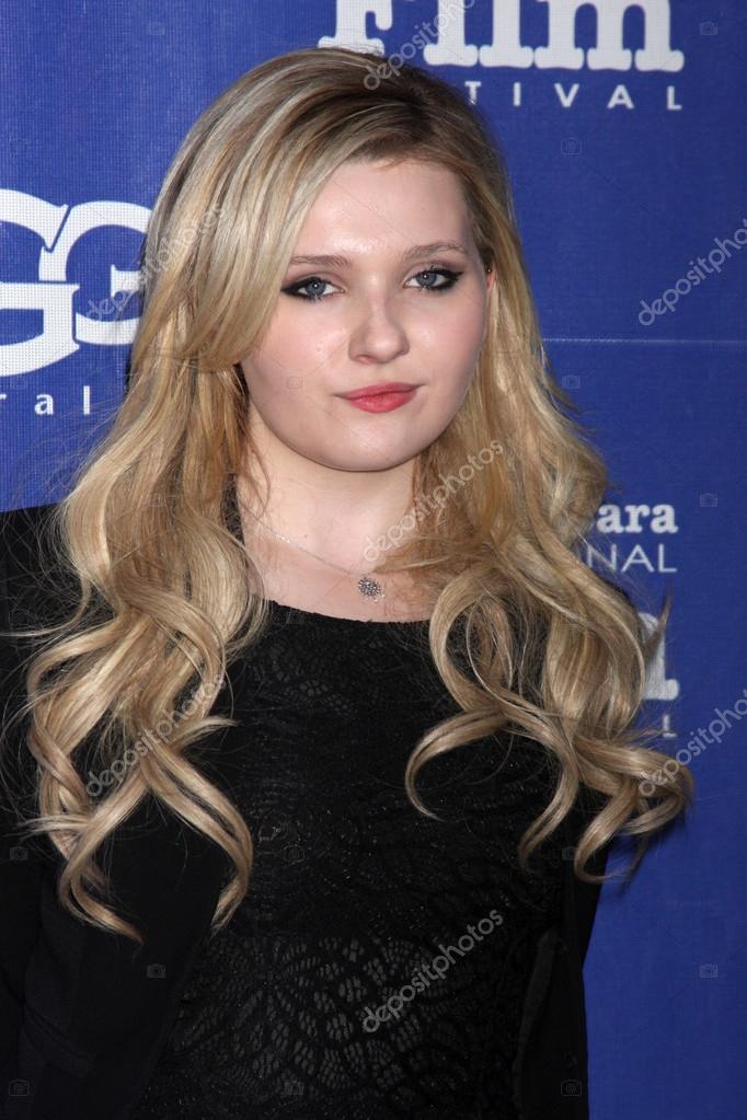 Abigail Breslin – Stock Editorial Photo © Jean_Nelson #40292581