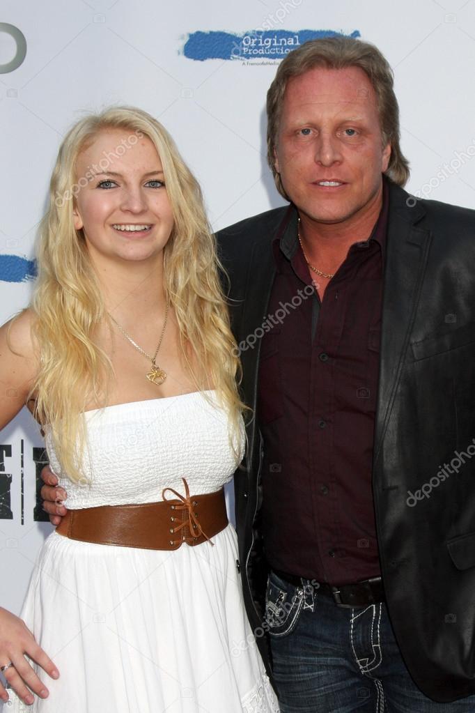 Mandy Hansen, Sig Hansen – Redactionele stockfoto © Jean_Nelson #45132621 Mandy Hansen, Sig Hansen – Redactionele stockfoto © Jean_Nelson #45132621