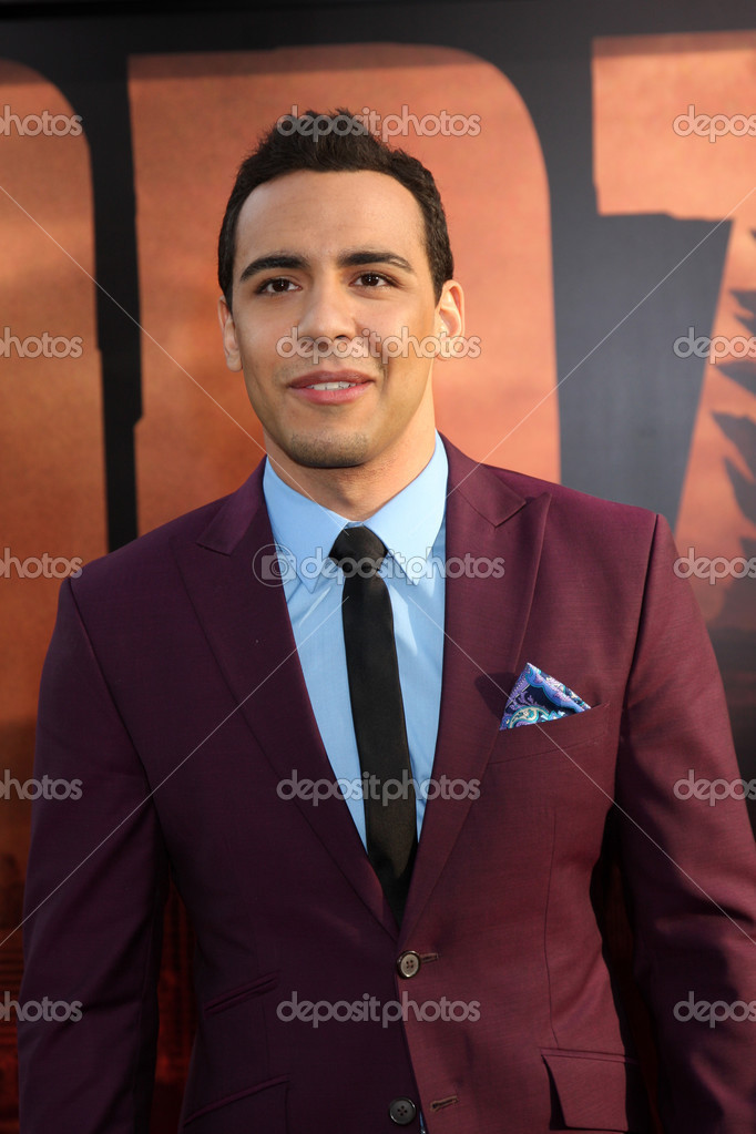 Victor Rasuk Godzilla