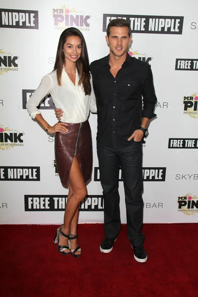 Spencer Boldman Et Debby Ryan 2023