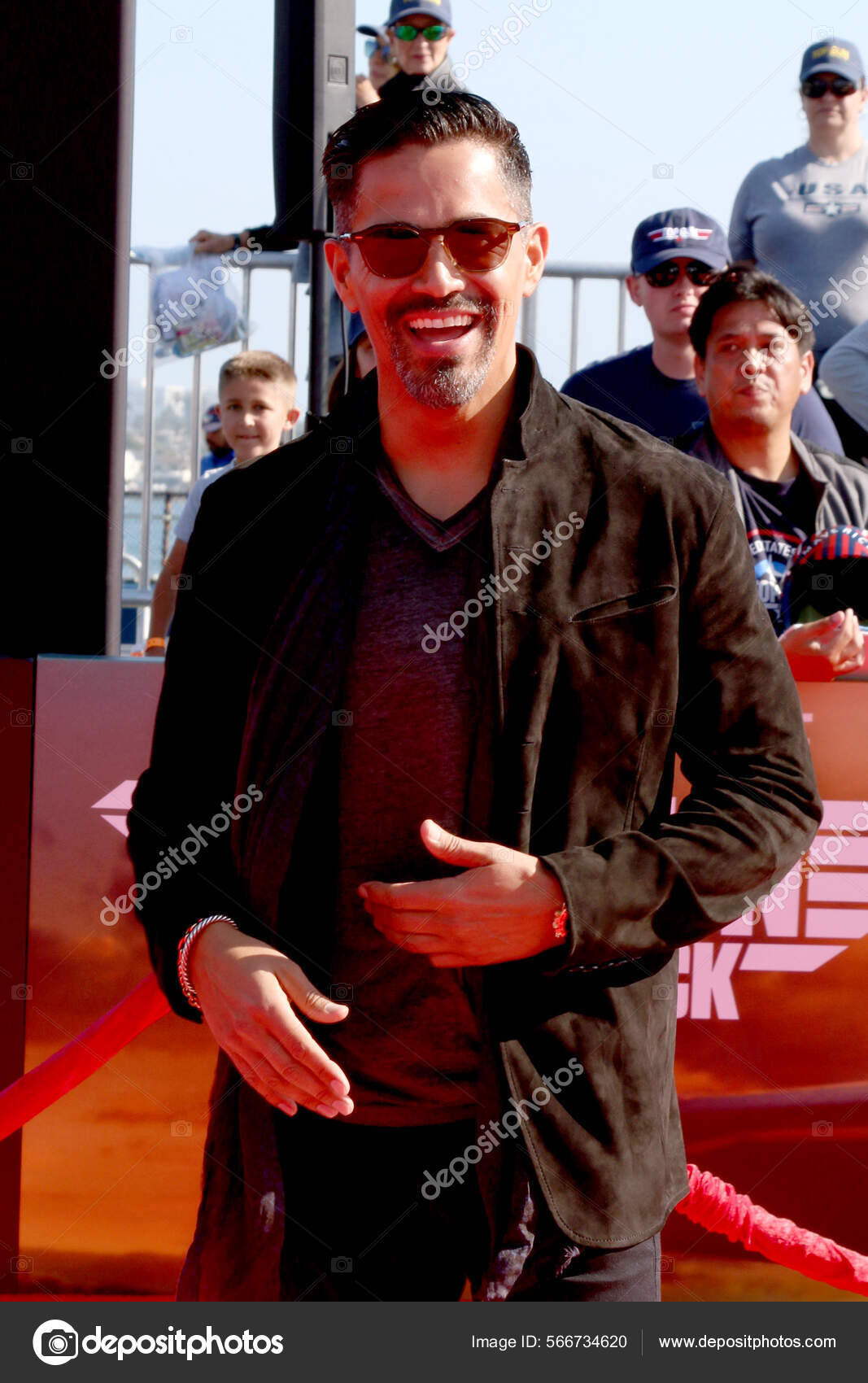 Los Angeles May Jay Hernandez Top Gun Maverick World Premiere — Stock ...
