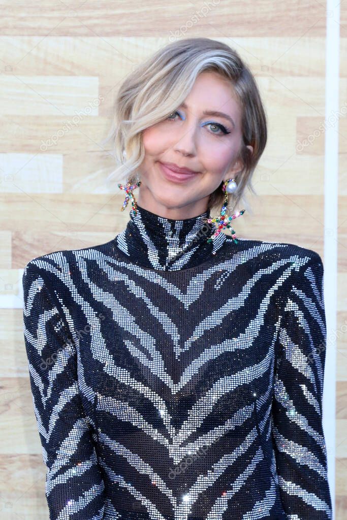 LOS ÁNGELES - 1 DE JUN: Heidi Gardner en el estreno de Hustle en el ...