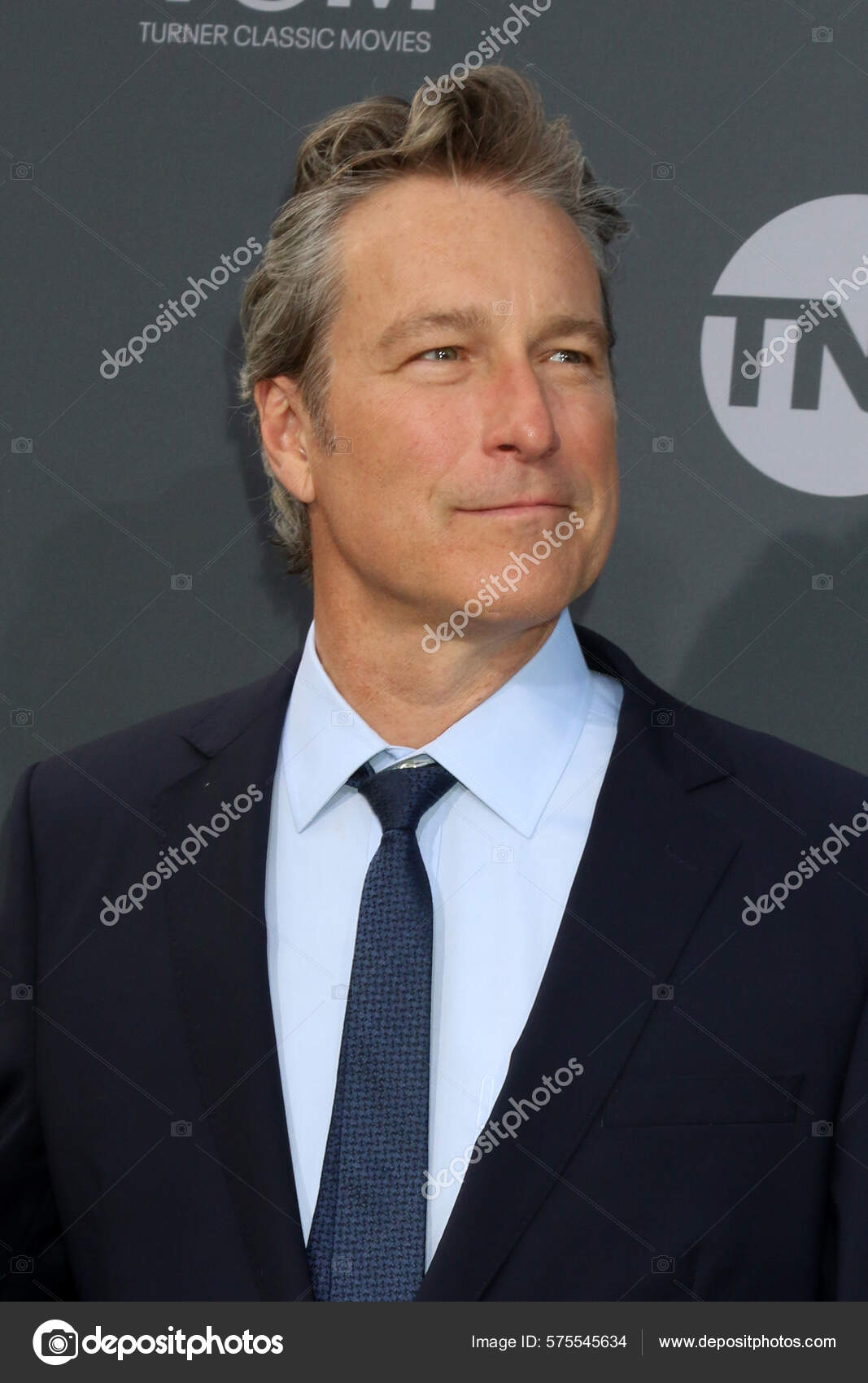 John Corbett's Instagram, Twitter & Facebook on IDCrawl