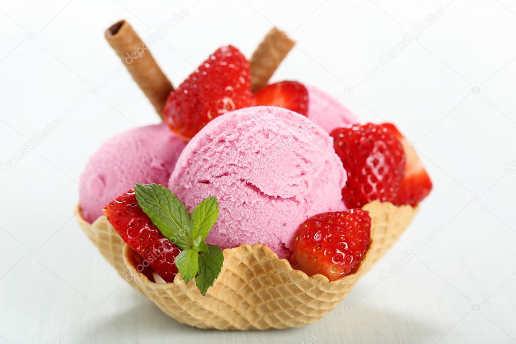 Strawberry Ice Cream Cup