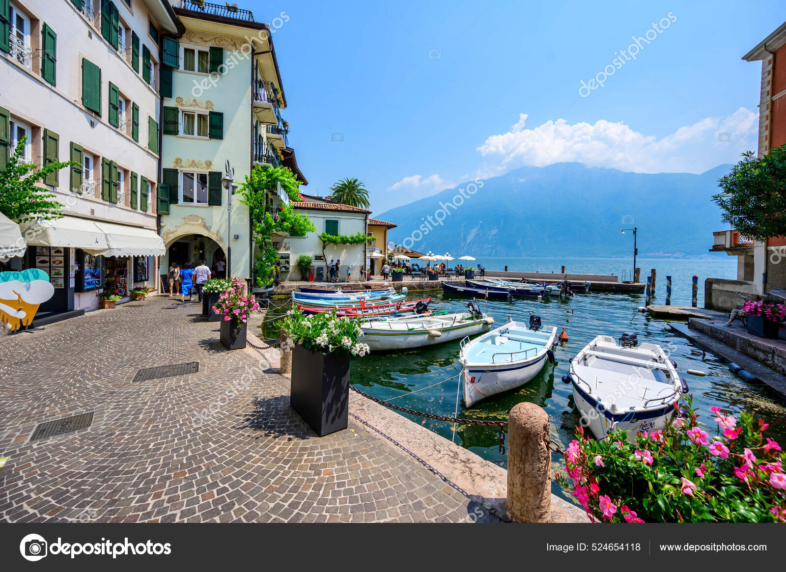 Limone Sul Garda Harbour Village Lake Garda Beautiful Mountain Scenery ...
