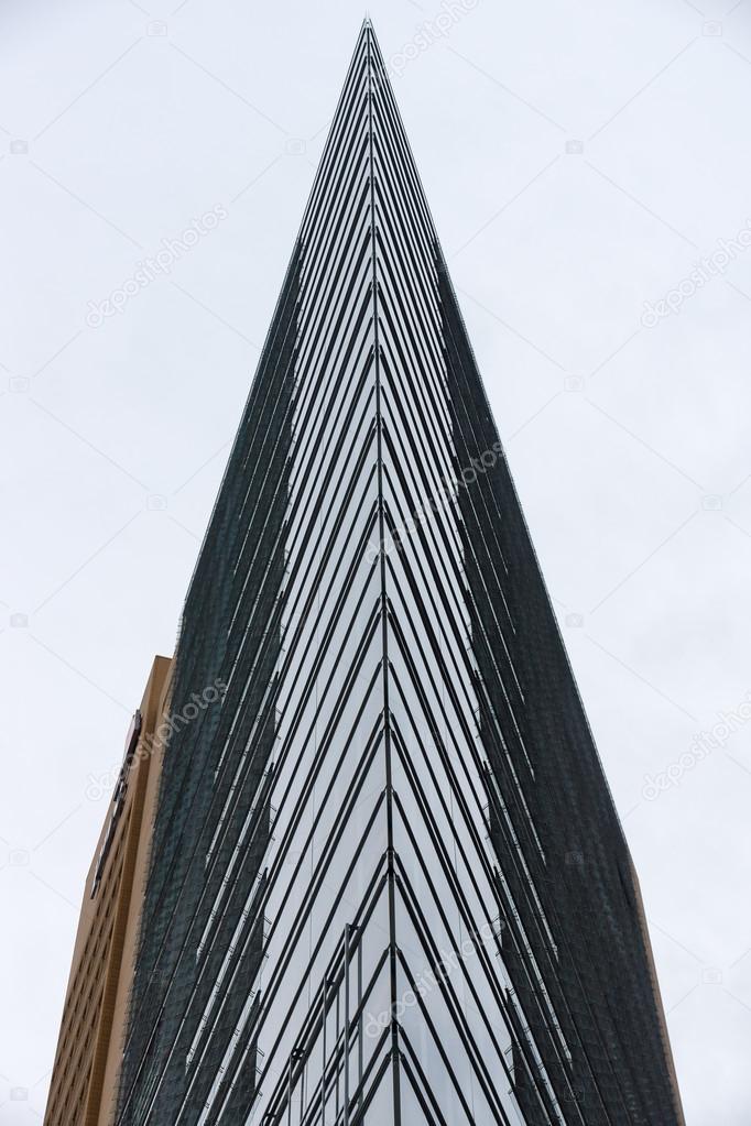 Edificio moderno. Contexto . — Foto de stock #35084265 © S_Kohl