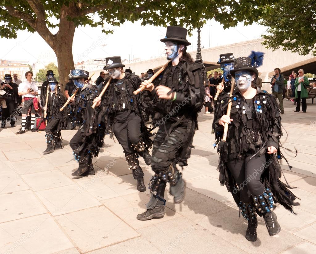 Morris dancers at London's South Bank — Stock Editorial Photo © waleber ...