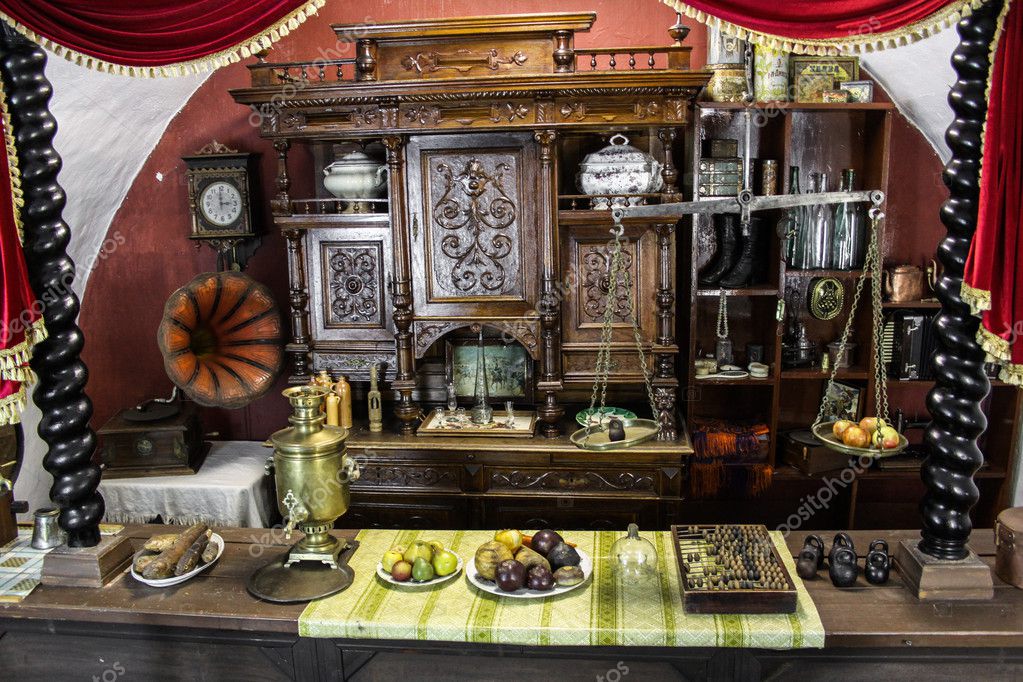 El interior de las antiguas tiendas de comerciantes 2024