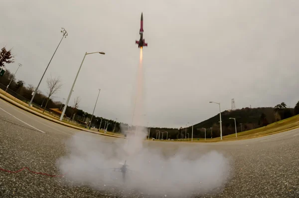 Model rocket launch Stock Photos, Royalty Free Model rocket launch ...