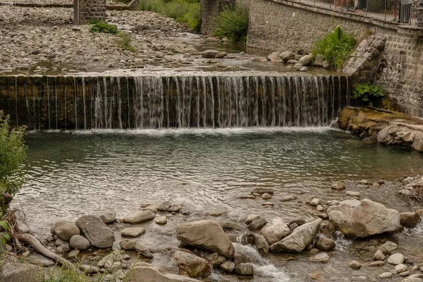Marseille calanques images libres de droit, photos de Marseille ...