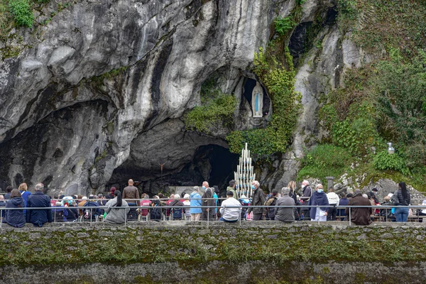 Gruta de lourdes Stock Photos, Royalty Free Gruta de lourdes Images | Depositphotos