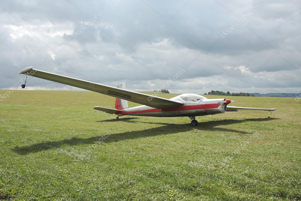 Motor glider Stock Photo by ©ondrez 13401630