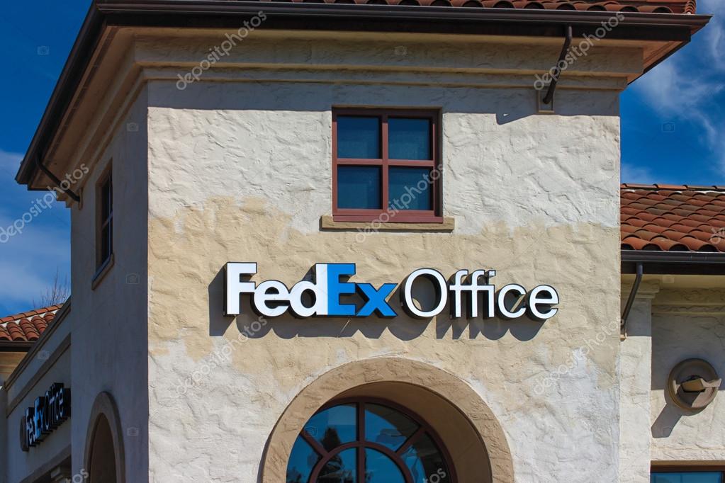 FedEx Office Building. — Stock Editorial Photo © wolterke #41891459