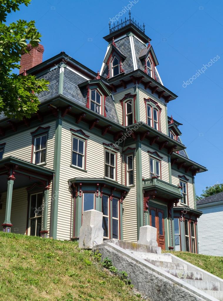 Beautifully Restored Victorian House Stock Photo by ©dogfordstudios ...