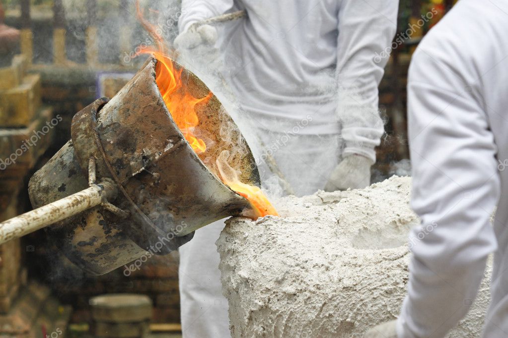 Ancient metal cast process for buddha statue — Stock Photo © toa55 ...