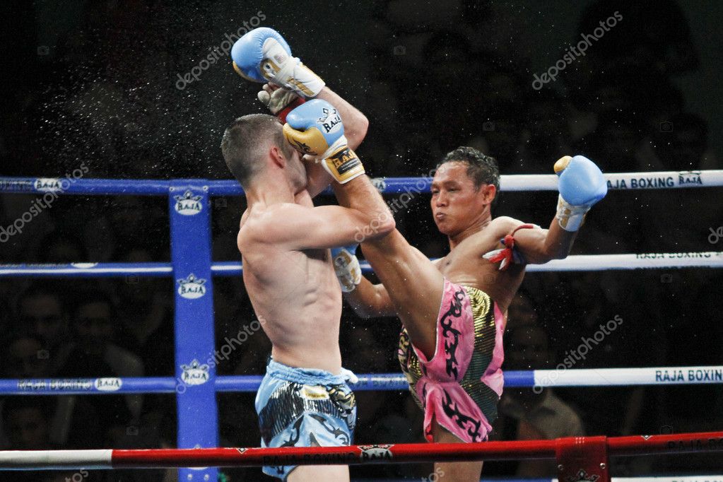 Thai Boxing or Muay Thai – Stock Editorial Photo © toa55 #27504447