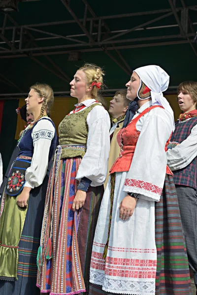 Groupes folkloriques Stock Photos, Royalty Free Groupes folkloriques ...