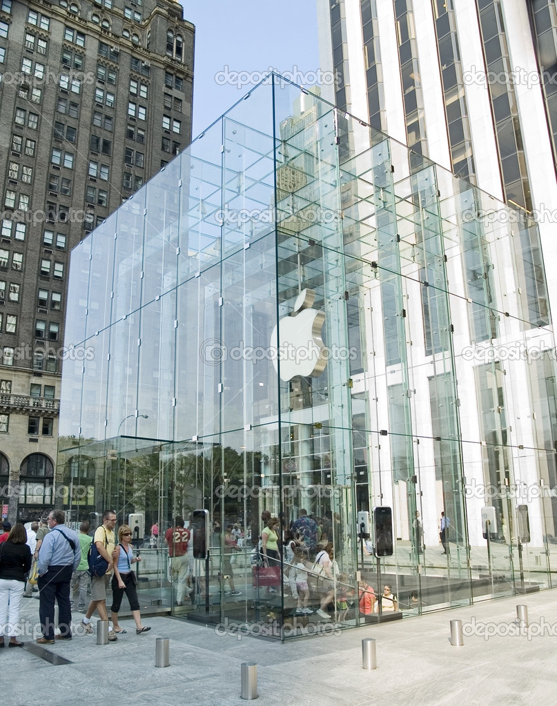 Apple Store 5Th Ave. – Stock Editorial Photo © andykazie #12845408