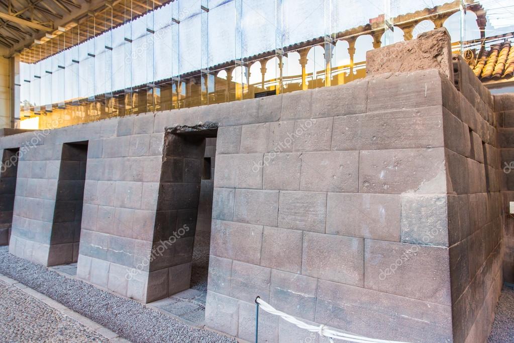 Muro Inca en la antigua ciudad de Machu Picchu, Perú, América del Sur ...
