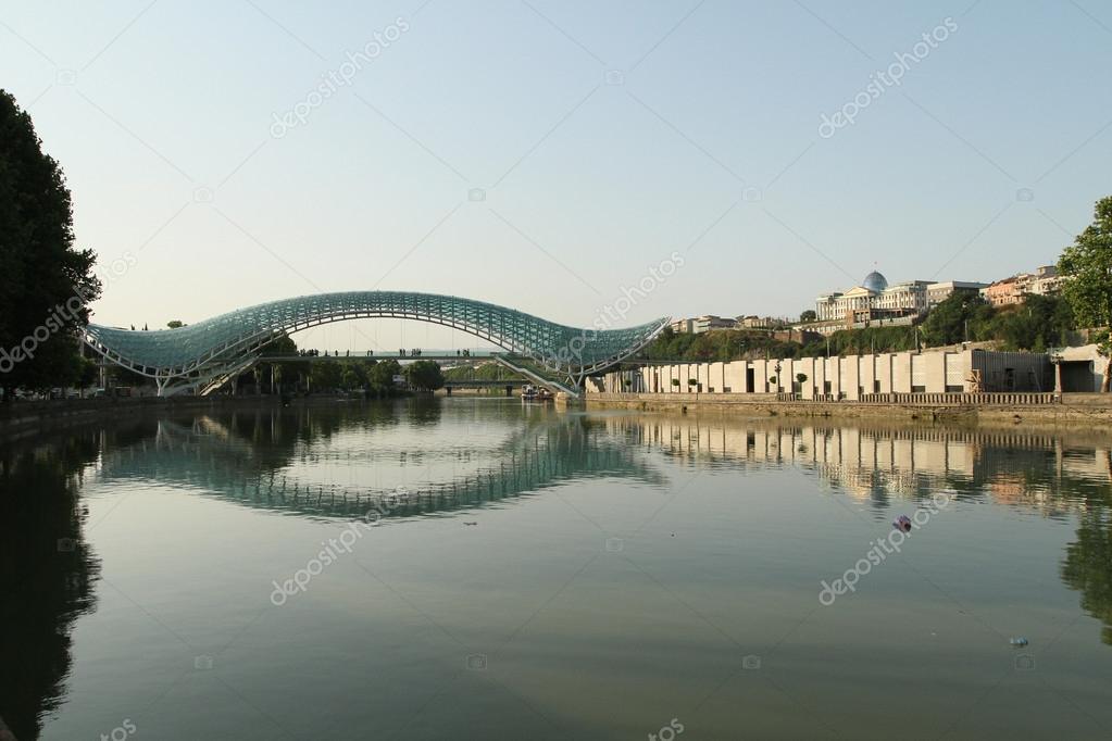 Bridge of Peace - is a bow-shaped pedestrian bridge in Tbilisi – Stock ...